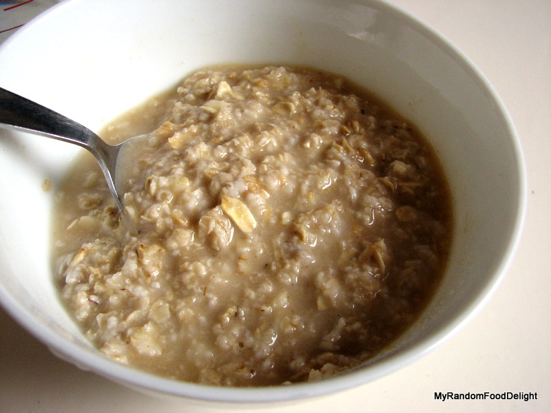 My Random Food Delight: Quaker Instant Oatmeal: Maple and Brown Sugar ...