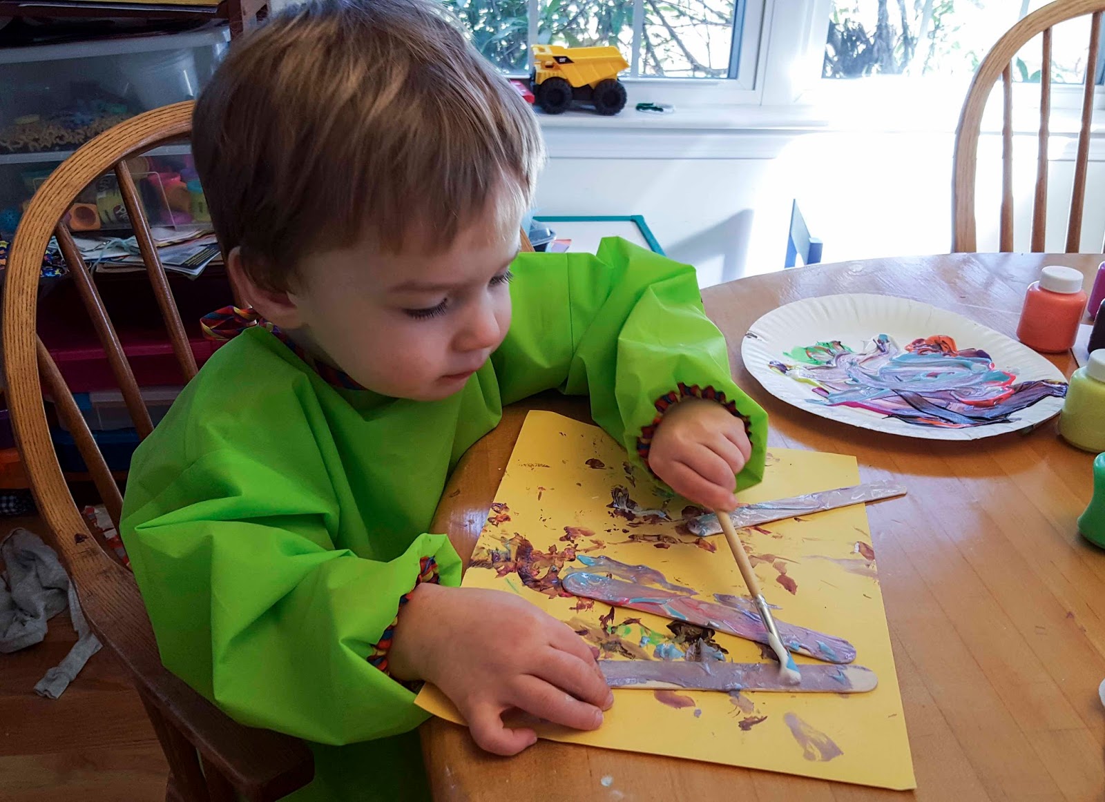 ChemKnits: Triangle Dinosaurs