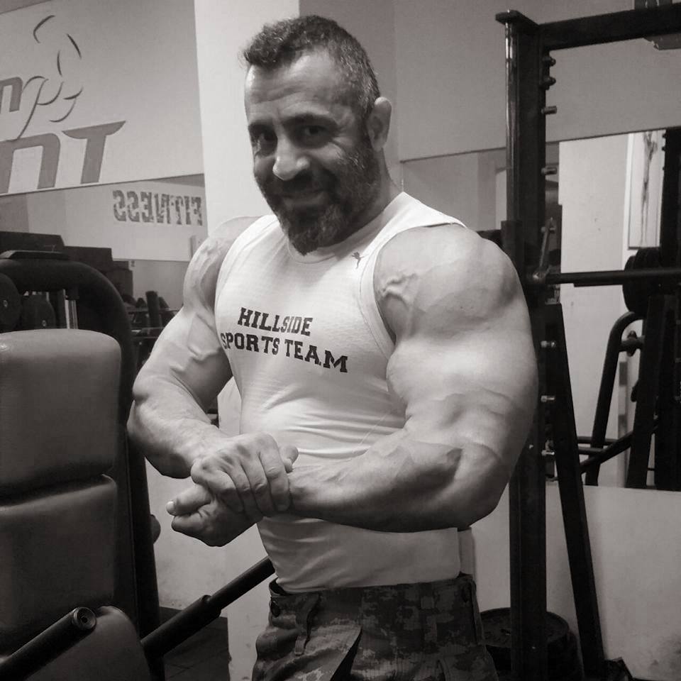 Muscle Lover: Turkish bodybuilder Murat Belen