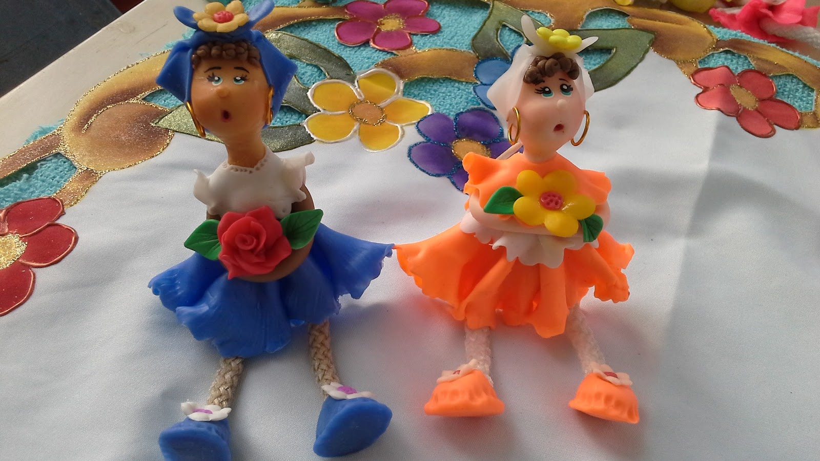 Rossideas: MUÑECAS EN PORCELANICRON PARA LA COCINA O NEVERA