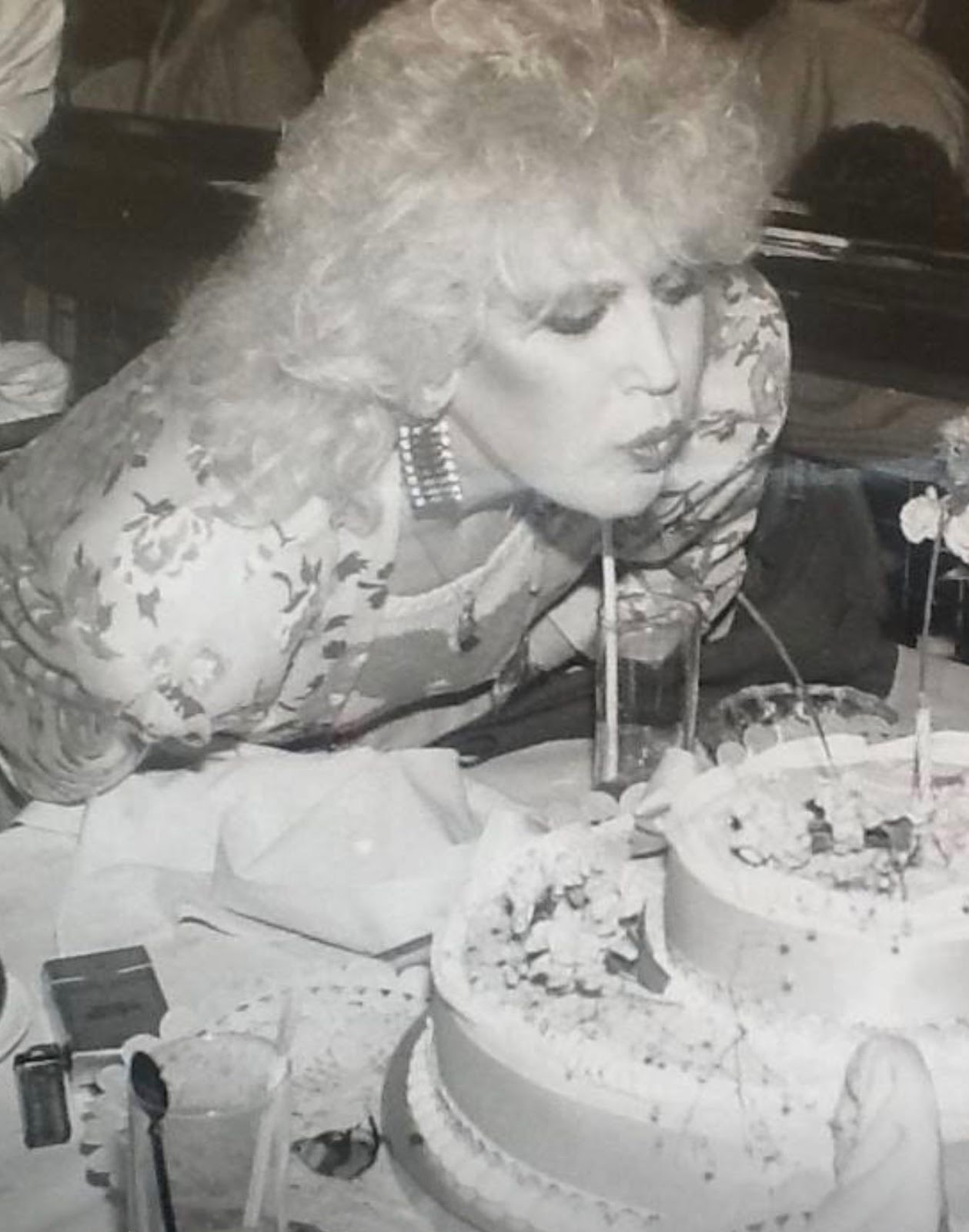 HOLLYWOOD SUE CAMERON: DUSTY SPRINGFIELD--MARCH 2, 1999. THERE IS NO ...