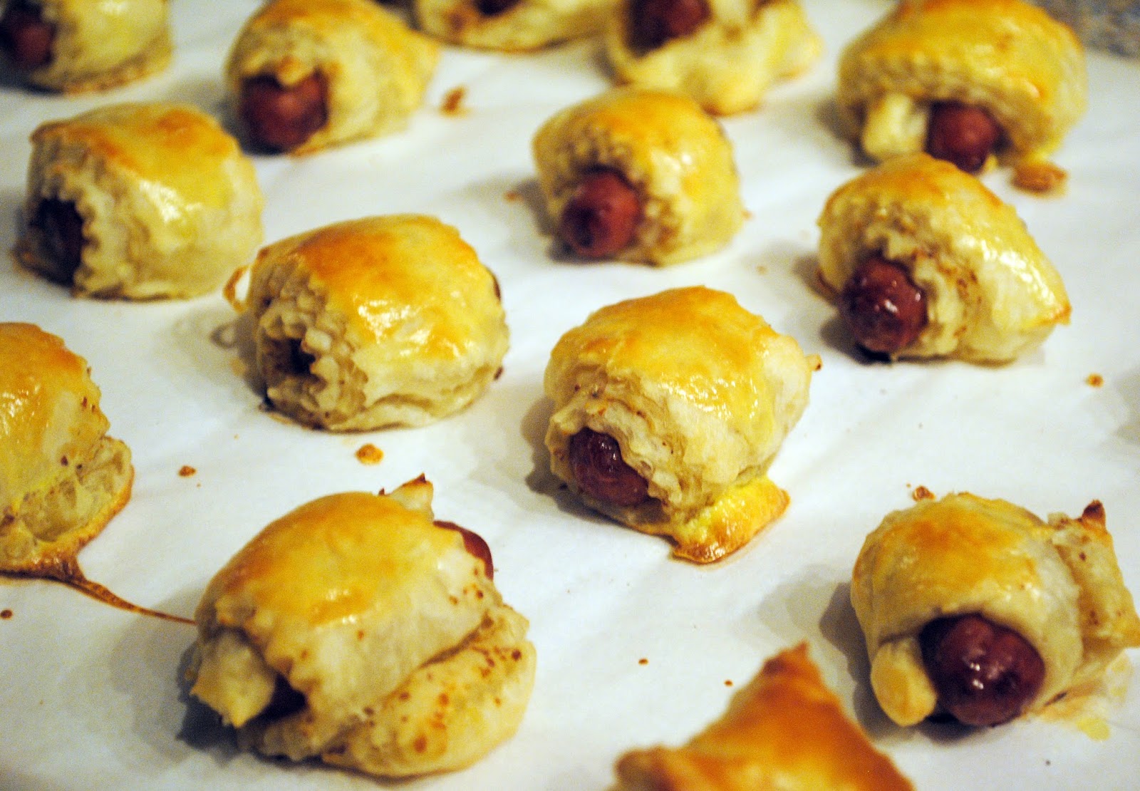 Chez Popine: Pastry pigs, aka pigs in fancy blankets