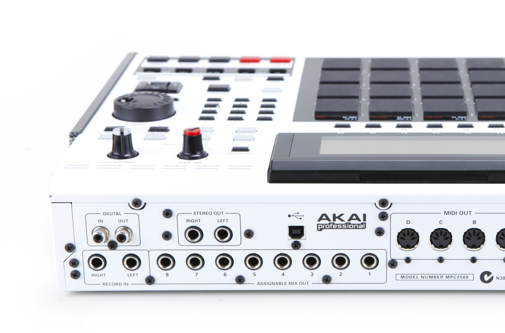 MATRIXSYNTH: Akai MPC2500 LE Limited Edition SN (21)K10708023400429
