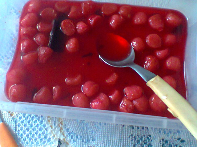 Receitas 0 carboidratos: Falsas cerejas em calda