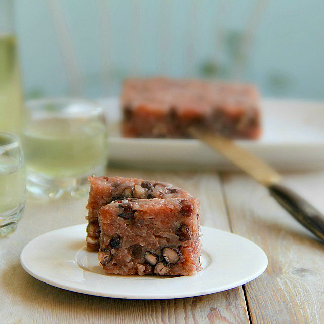 singapore shiok!: sticky rice & red bean cake