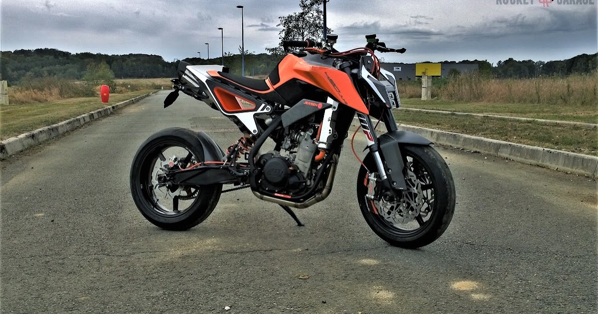 Proto KTM 490 - RocketGarage - Cafe Racer Magazine