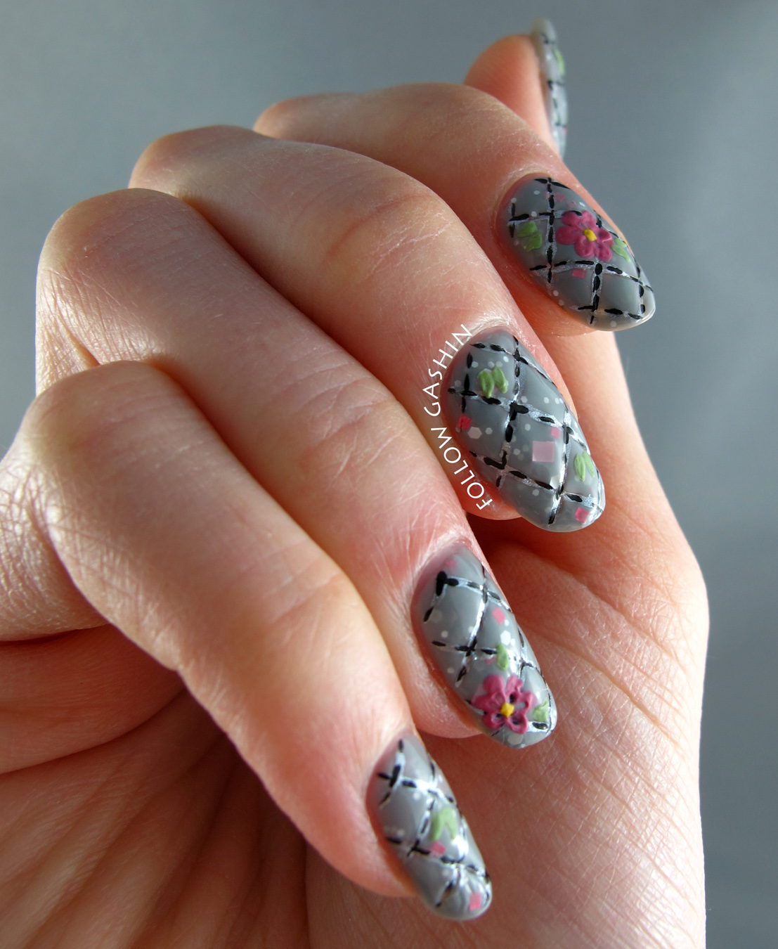 follow gashin: Hand-stitched Quilted Nails