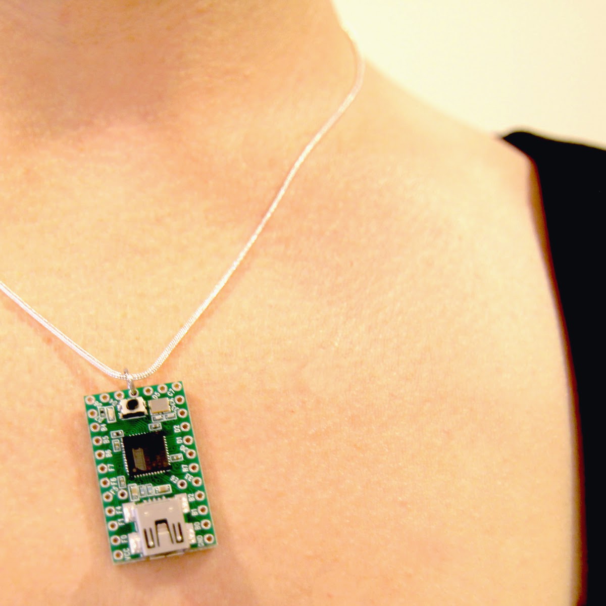 5 Trends for Wearable-Technology to Look Forward to in 2015 ...