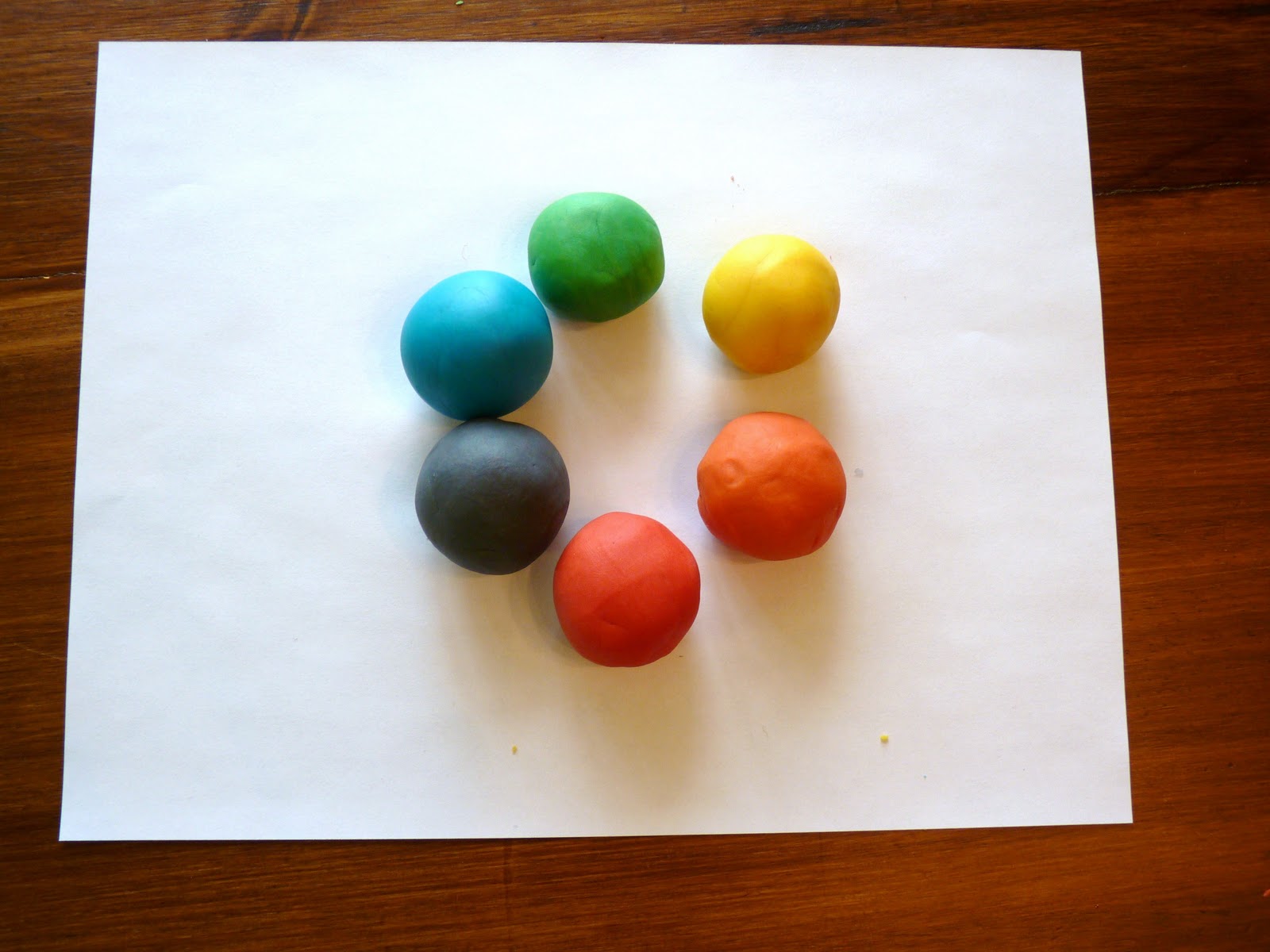 At the Butterfly Ball: Home-made Play Dough Color Theory