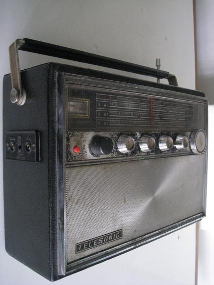 TOKO ANTIEK RETRO: RADIO DJADOEL TELESONIC TR - 500 4 BAND SW 1/ SW2 ...