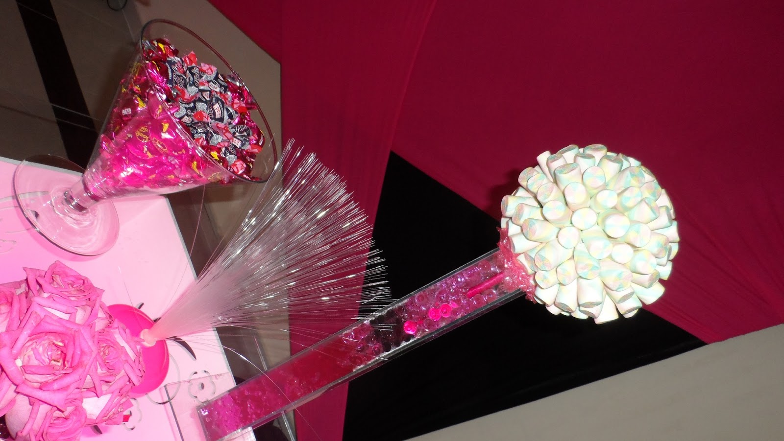 SPAZIO GUARESI BUFFET: FESTA TEEN,DECORAÇÃO COM LUMINARIA DE FIBRA ...