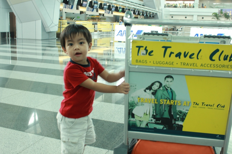 Make Your Toddler’s First Airplane Ride a Fun and Learning Experience