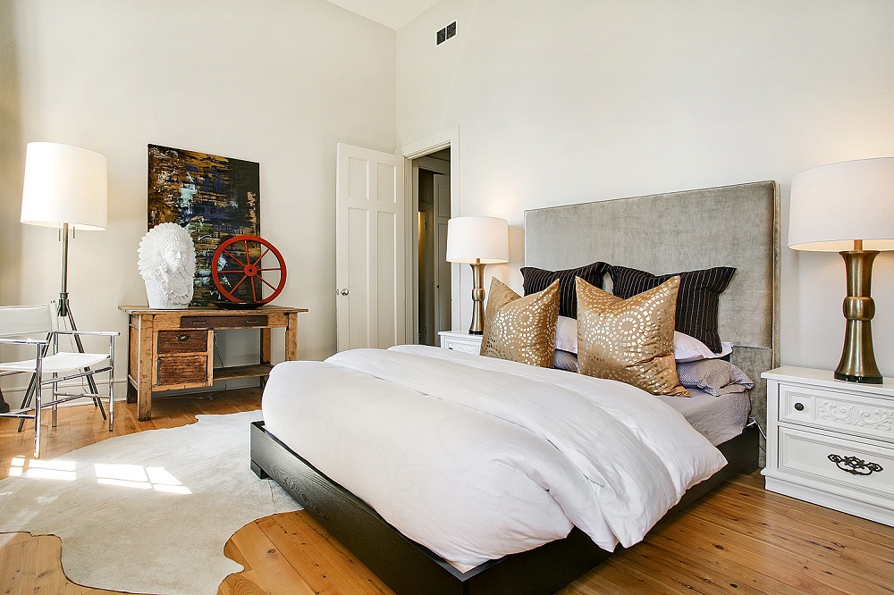 Shaun Smith Home: Recent Project - Uptown Condo