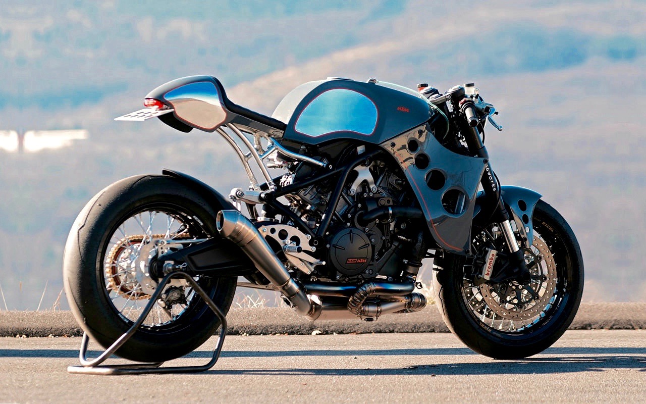 RC80 Ritmo Bestiale - Inazuma café racer