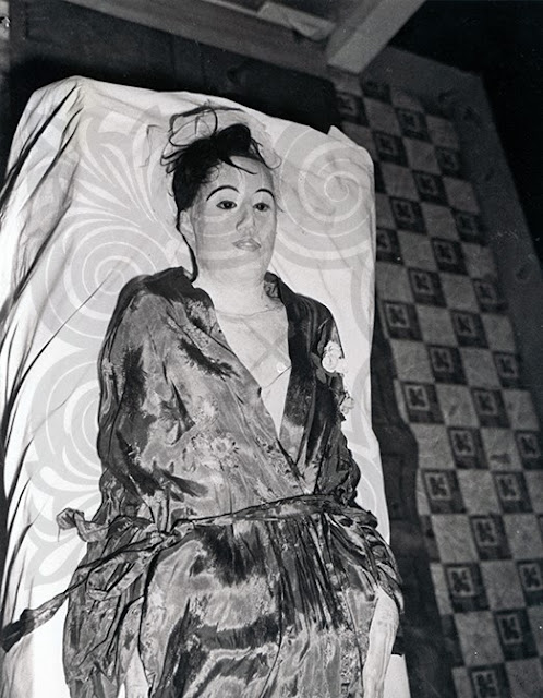 Infinitas Palabras Misteriosas: Carl Tanzler - Víctima de un amor necrótico