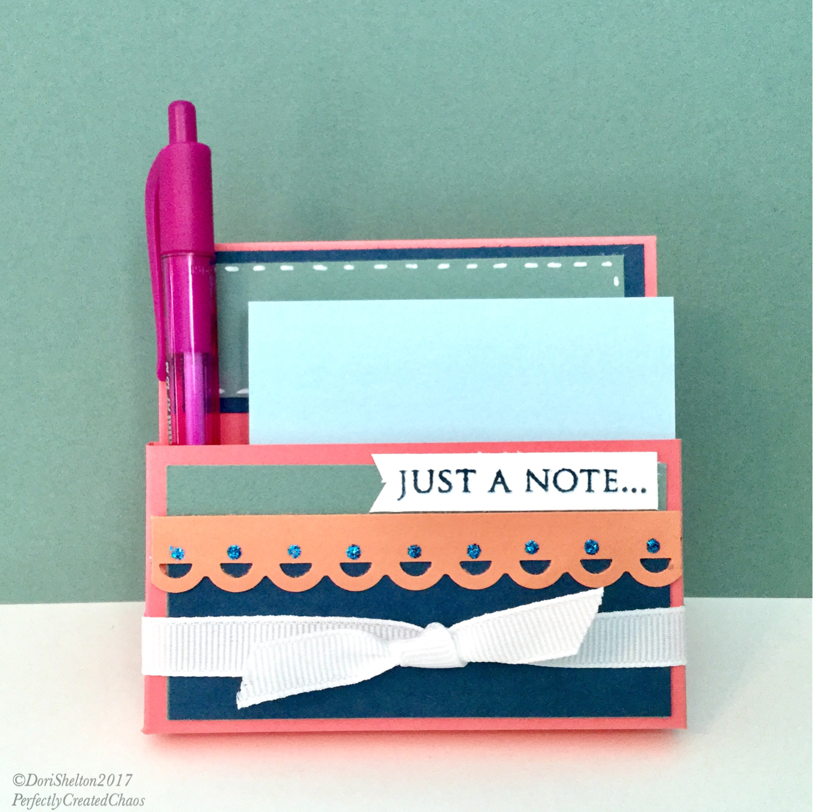 Perfectly Created Chaos!: Stand Up Post it Note Holder