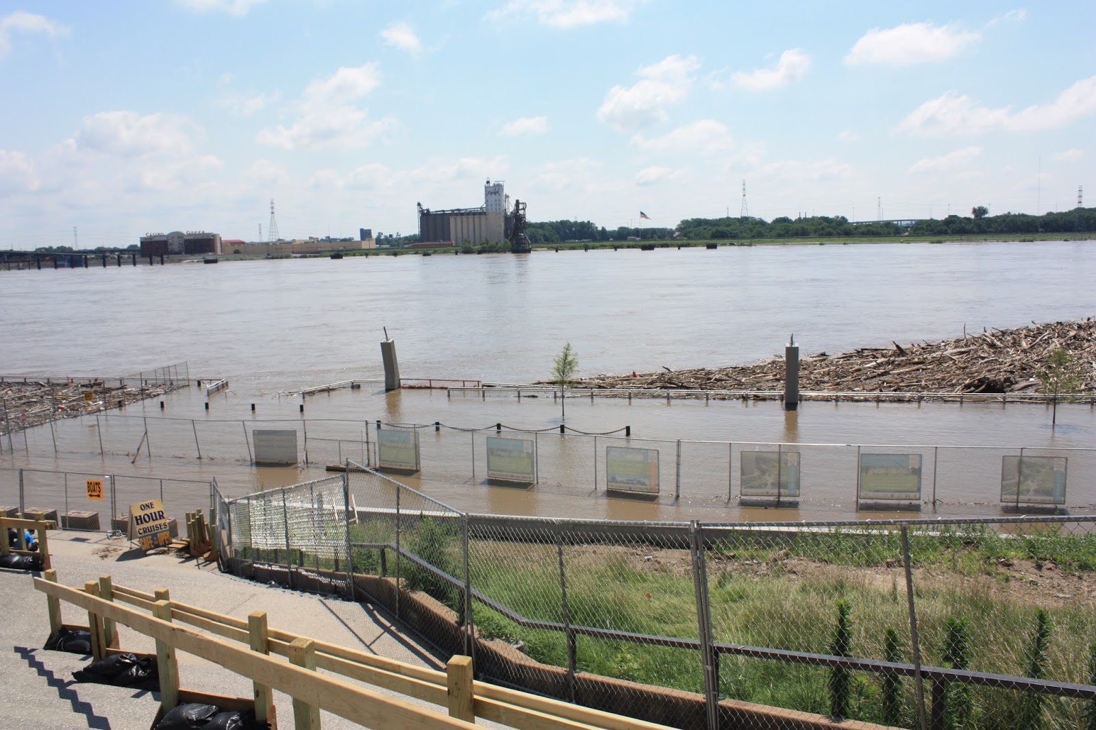 CityArchRiver - Behind the Scenes Tour - And Hattie Makes Three