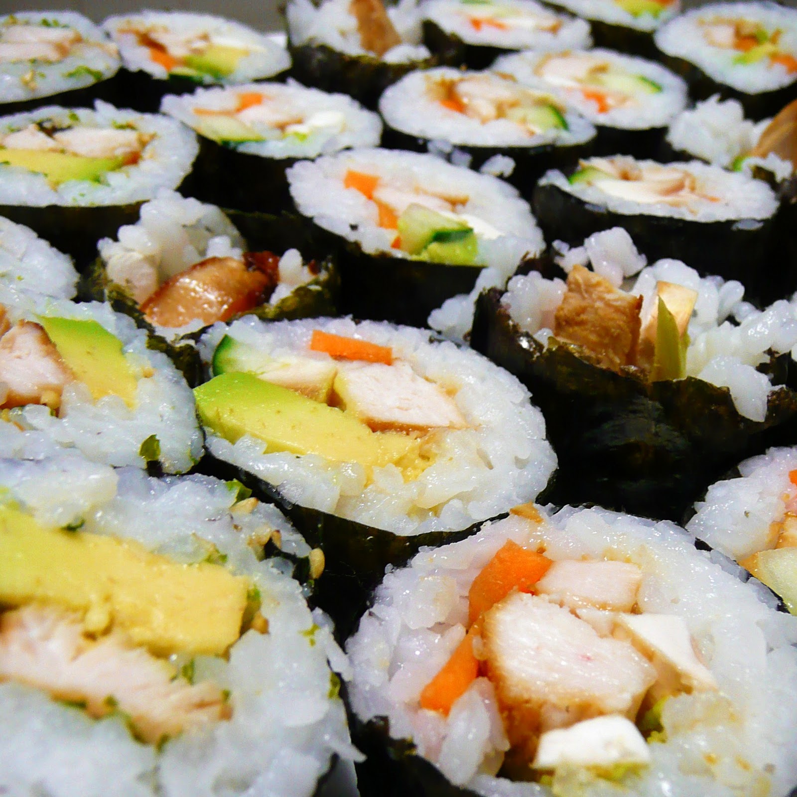 globus na tanjuru: Teriyak Chicken Sushi