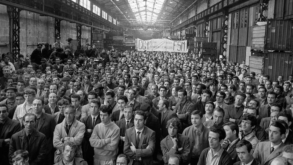 Momentos del Pasado: Fotografías de las revueltas de Mayo del 68