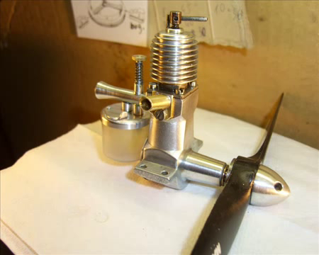 Vintage Model Airplane Engines Running: Mills1.3cc MKII