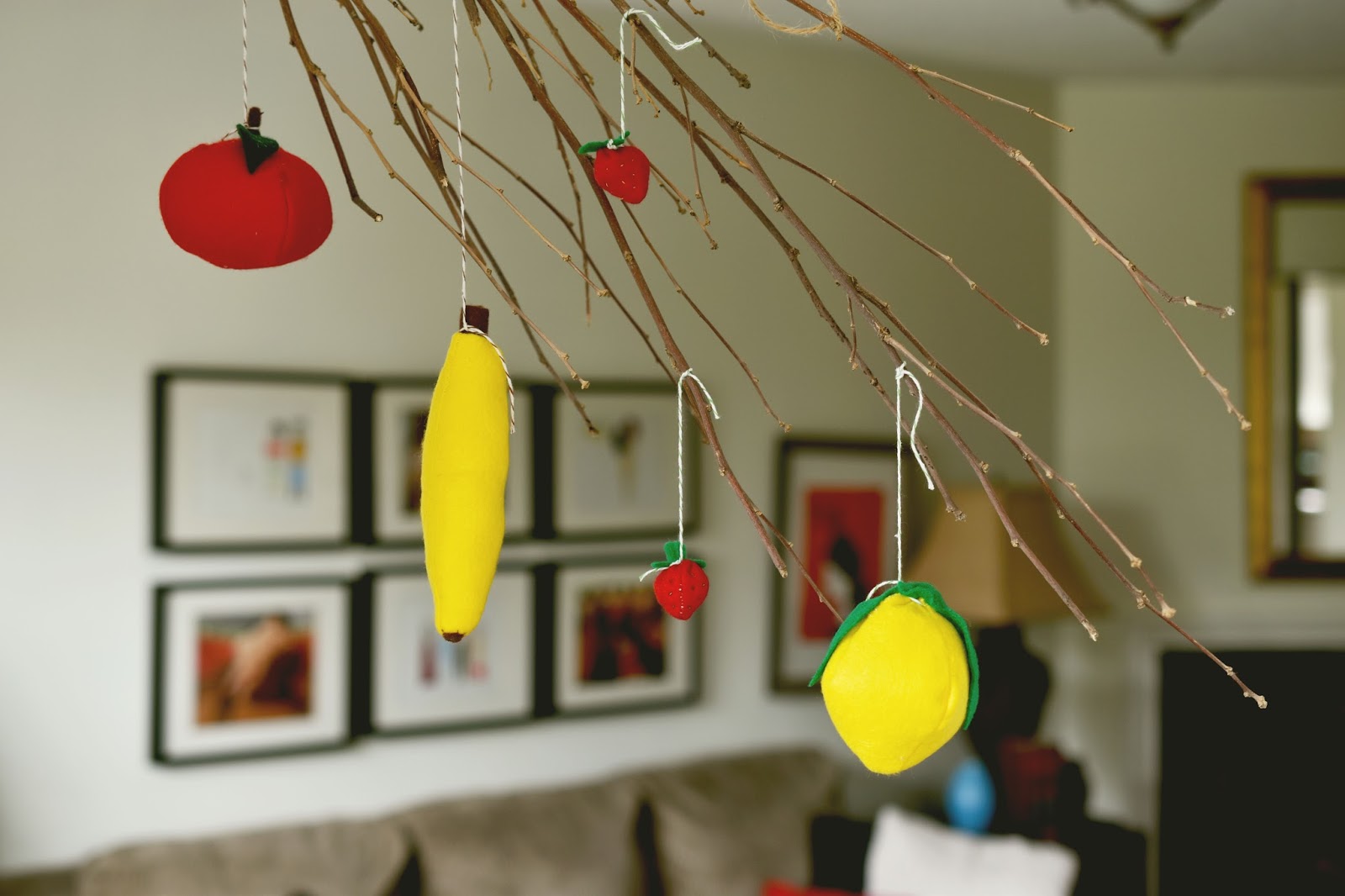 Woman in Real Life: DIY Felt Fruit Mobile #12monthsofdiy