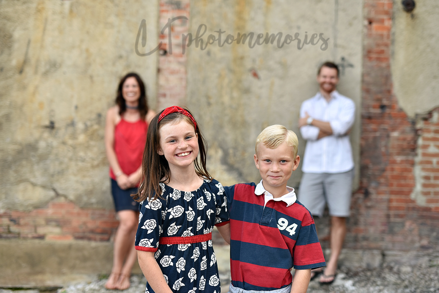 CT PhotoMemories: FAMILY SESSION: Lady Brio