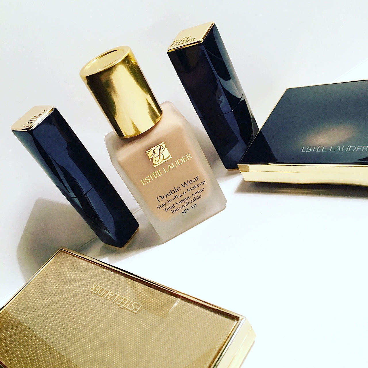 The Beauty Cove: PRIMAVERA ESTATE 2017 • ESTÉE LAUDER MAKEUP ...