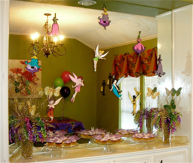 Tinkerbell Christmas - Tinkerbell Figurines | Cute HD Walls