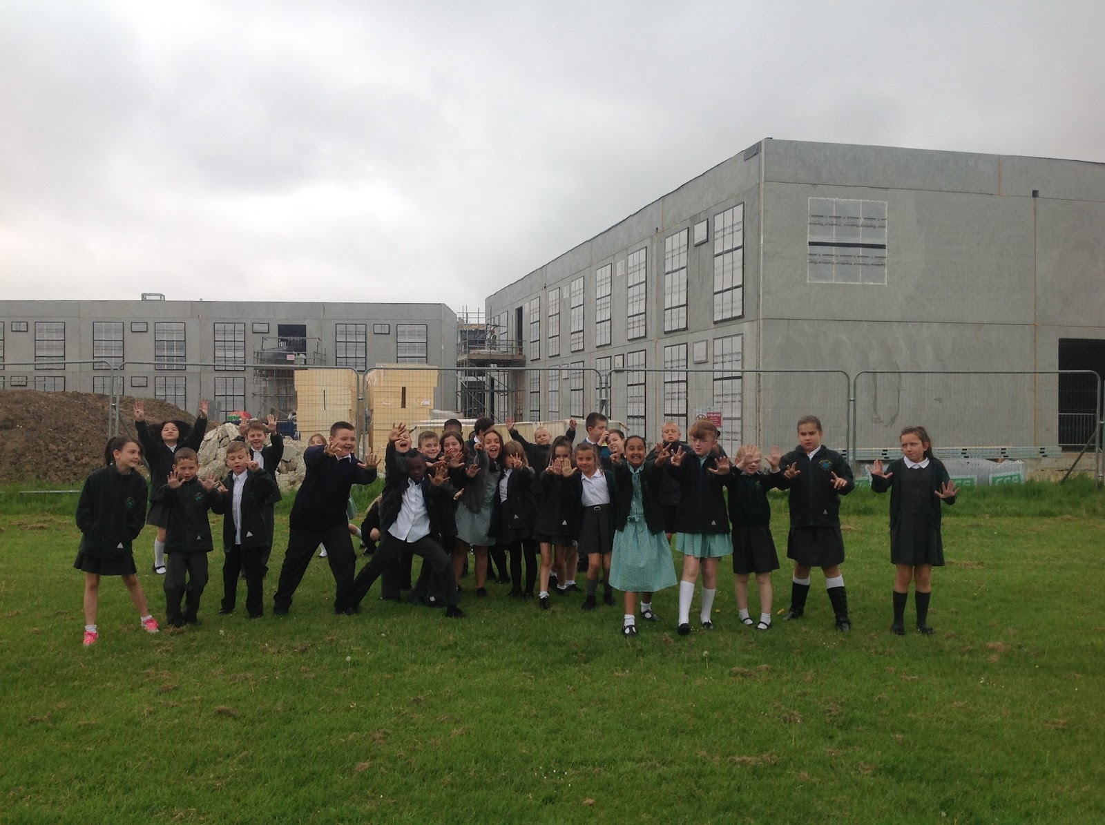 Suttons Primary School: Year 4 - New Building