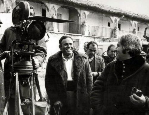 .Westerns...All'Italiana!: Chapter 6: “Cipolla Colt”