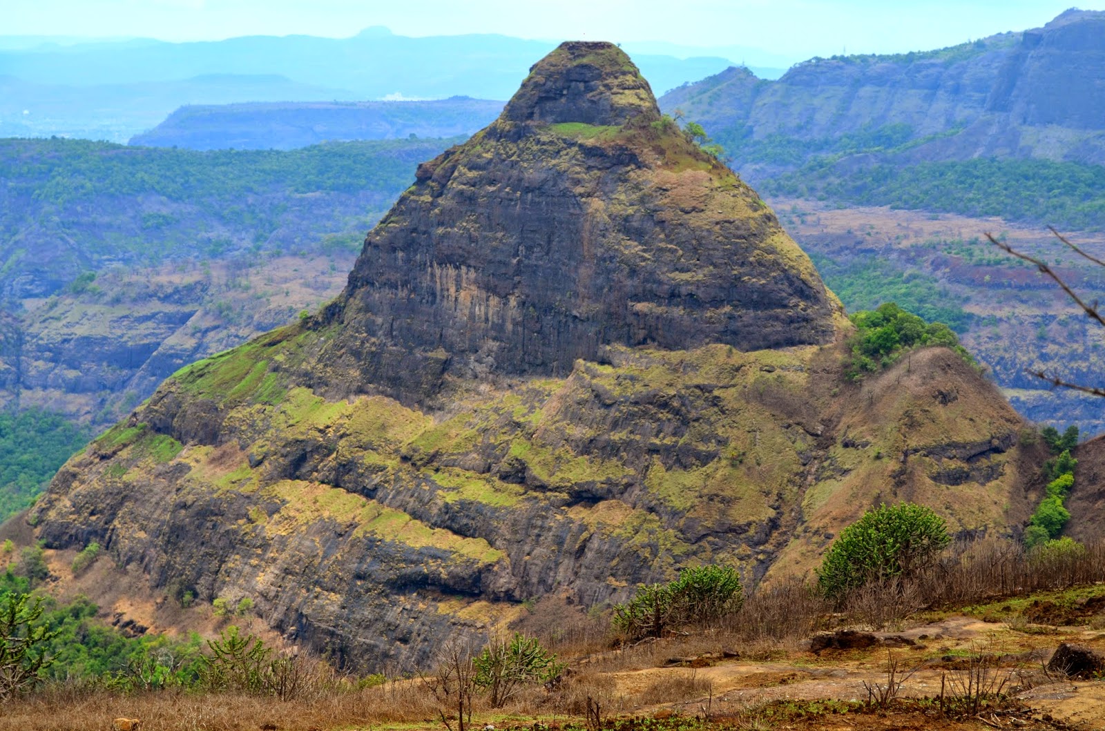 Wanderlust - My travel diary: Lonavala & Khandala - Twin Hill Stations ...