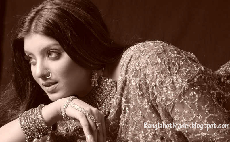 The Super Duper Model Sadia Islam Mou CelebSee BD CelebSee