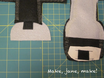 Make, Jane, make!: DIY Hallowe'en: Felt and Cardboard Sword Tutorial