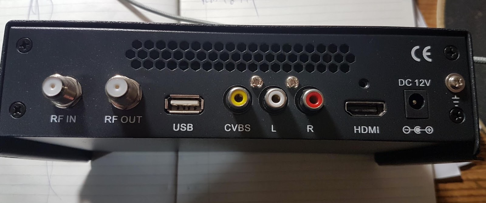 Wireless UHF DVB-T COFDM HDMI / COMPOSITE INPUT transm