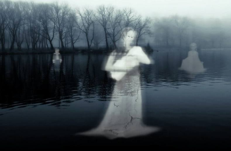 Types Of Ghost Apparitions You May Face