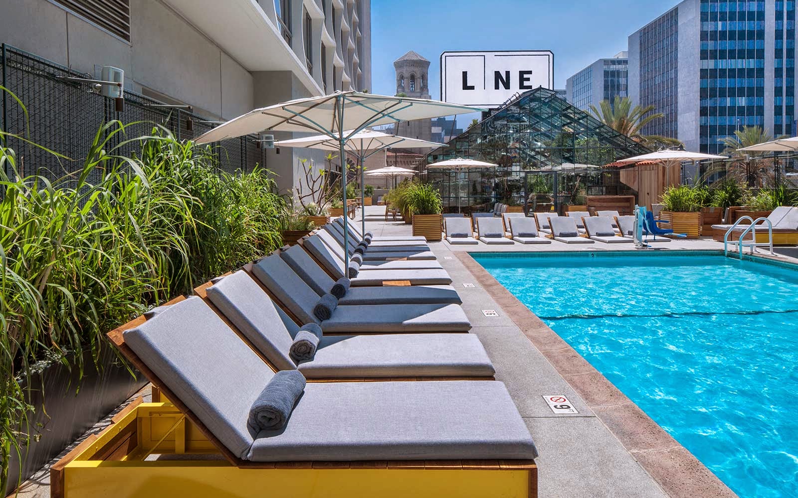 我們看到了。我們是生活@家。: 充滿個性的The Line Hotel位在洛杉磯的Koreatown(韓國城)