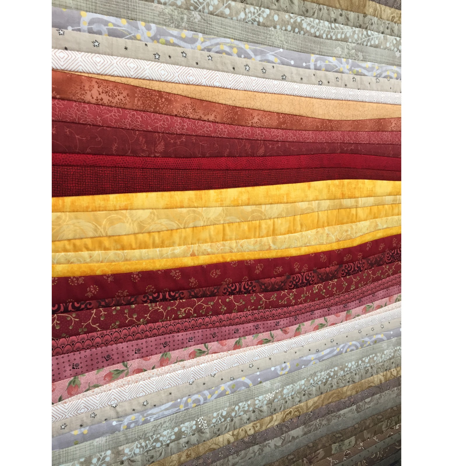 The Quilts of Ann Brauer: between the storms--day 16