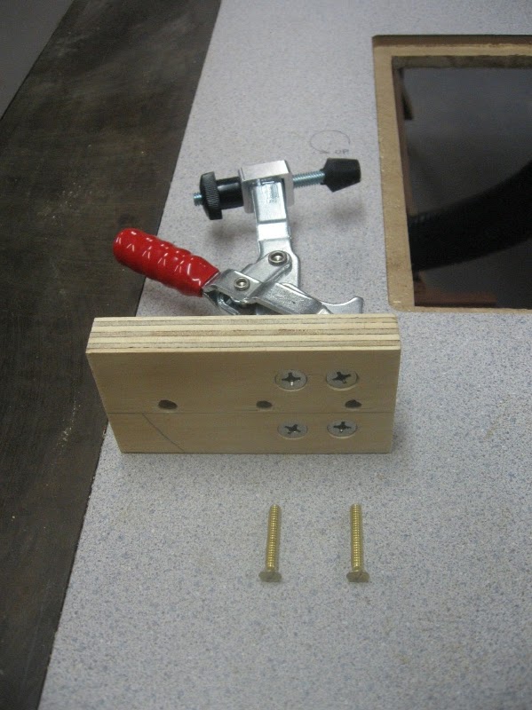 The Sawdust Post: Jig Saw Mounted in Router Table