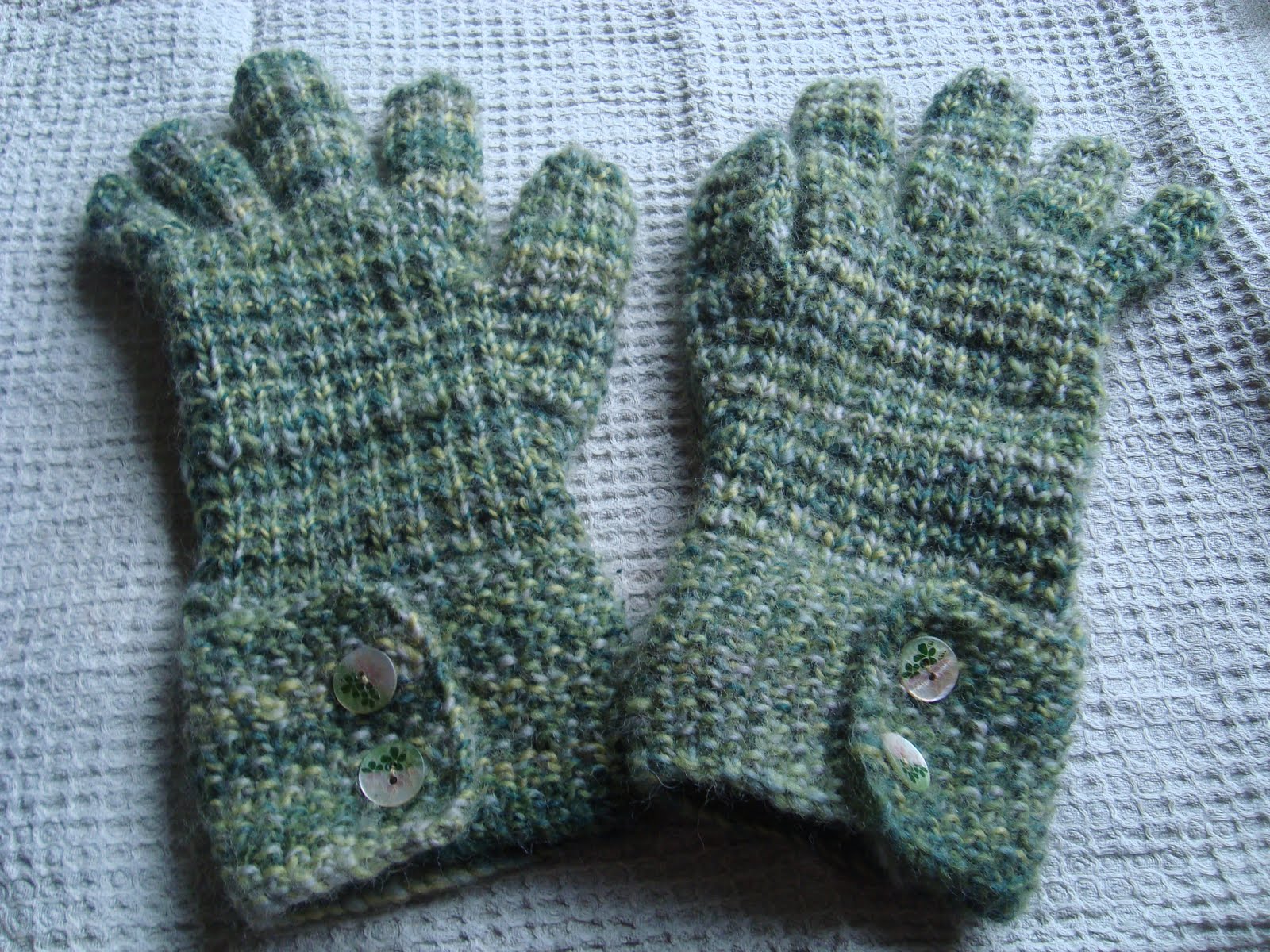 Handmade Homemade Lizzy: A Hand Knitted Garment