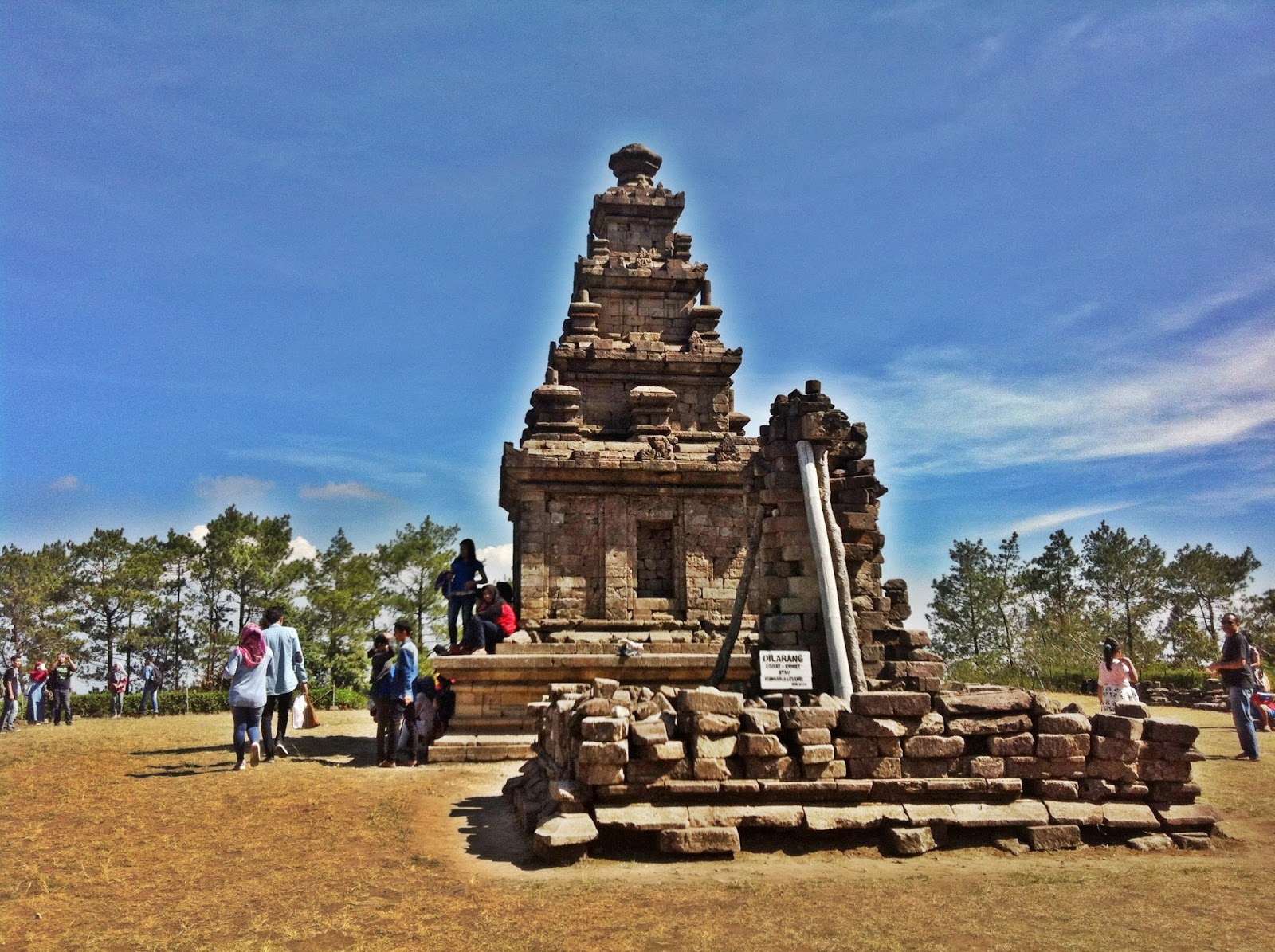 through her eyes: Candi Gedong Songo, Semarang