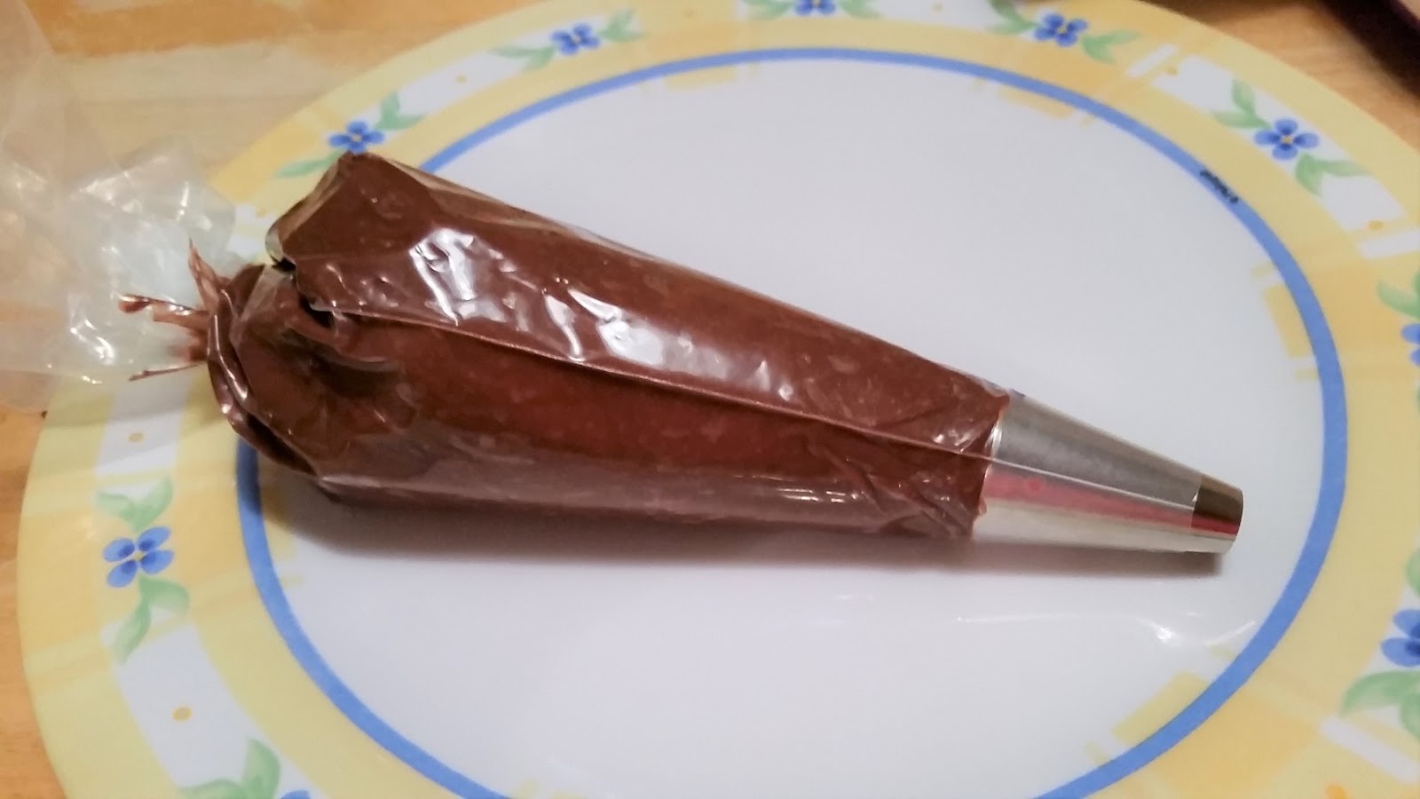 Clever, Crafty, Cookin' Mama: Poo Emoji Cupcakes