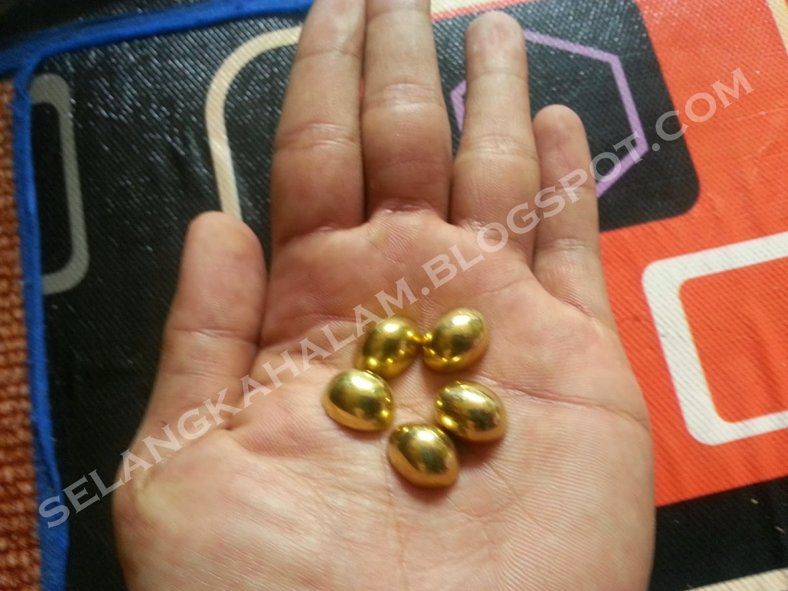 SELANGKAH KE ALAM MISTIK: PERMATA BESI KUNING BORONGAN