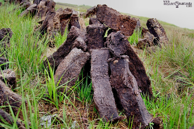 Moja Zielona Irlandia: Post No.36: Czarne złoto Irlandii - Torf