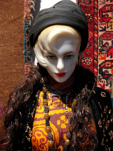 kurdistanart: Kurdish Textile Museum, Erbil مۆزه‌ی رستن وچنین له‌قه‌ڵای ...