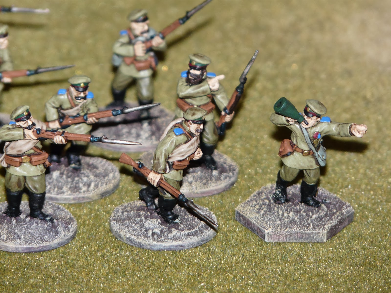 Dust, Tears & Dice: WW1 Russians Musketeer Miniatures