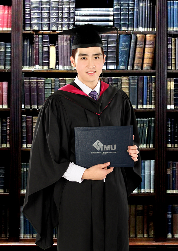 Flame Graduation Photography Studio: (18) Affordable Graduation ...