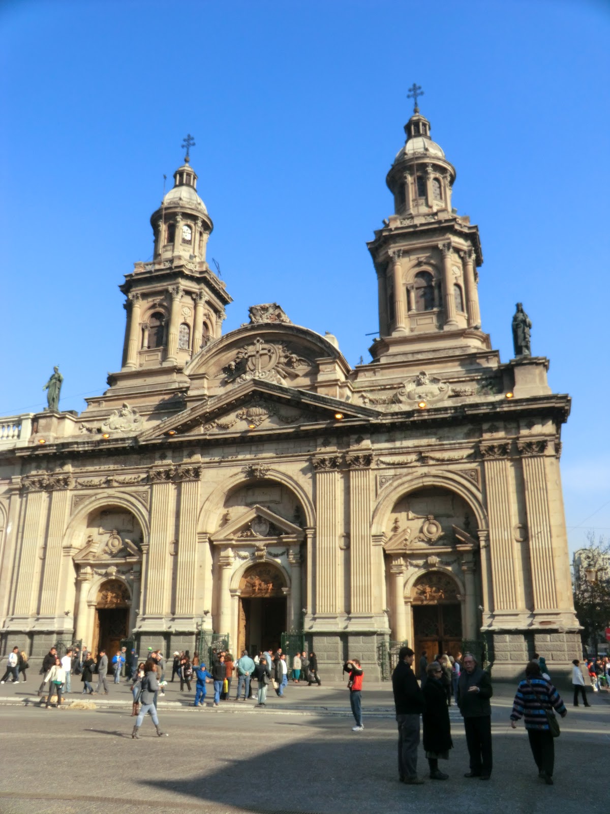 Millions miles from here: Santiago du Chili, capitale en pleine expansion