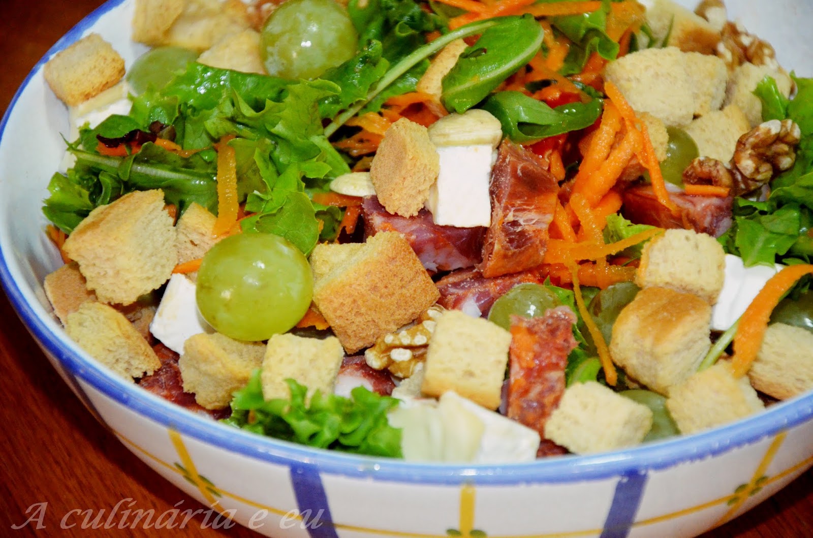 Salada Simples de Verão