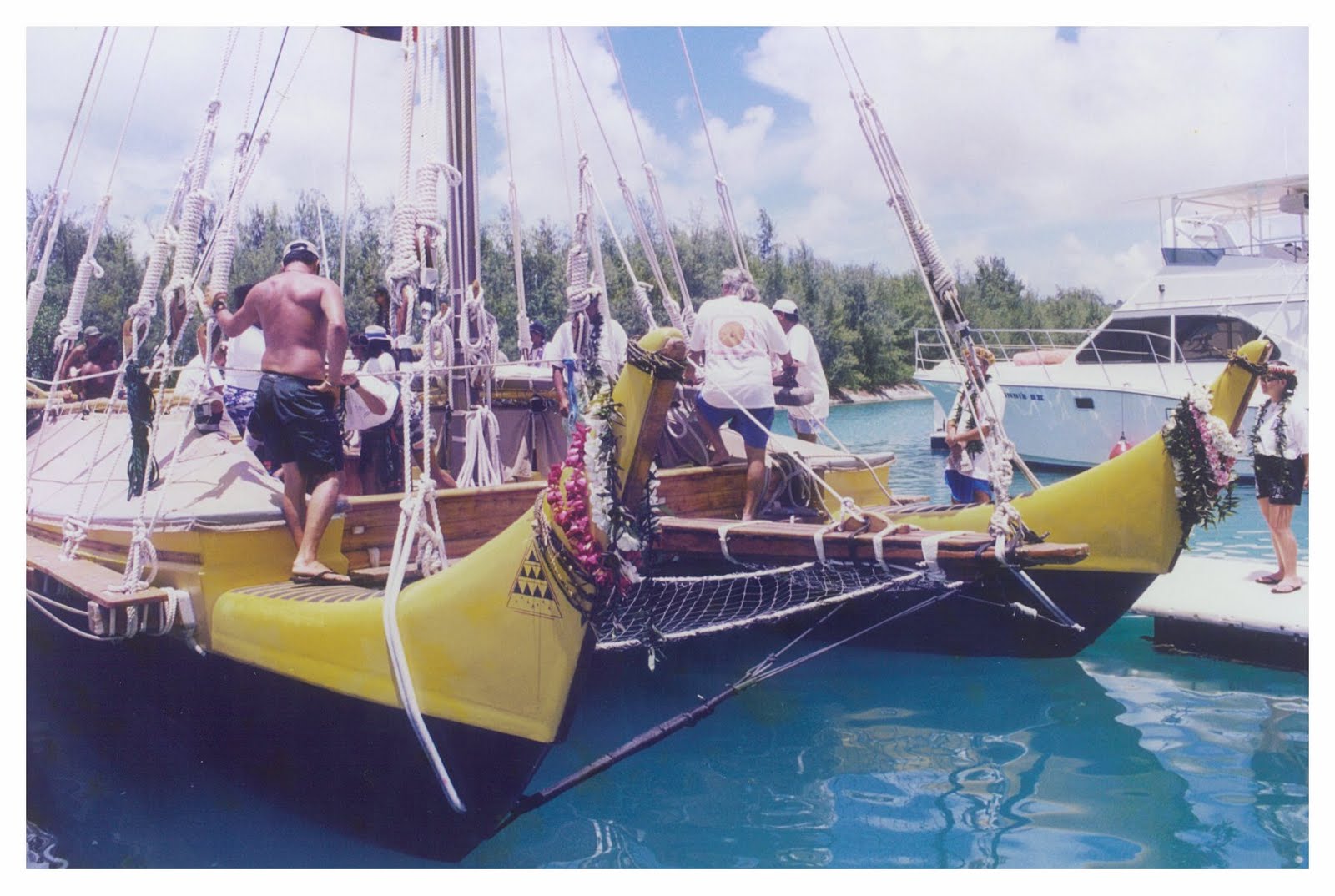Cruising On SY Sooke: Chamorro and Carolinian Sailing Canoes