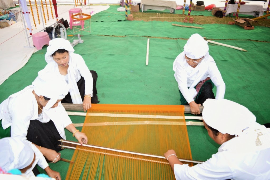 Nālandā on the Move: Kaṭhina-civara ceremony at Nava Nalanda Mahavihara ...